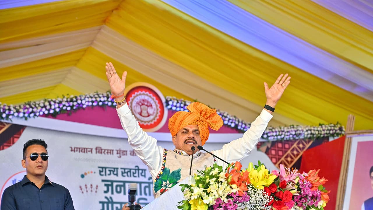 MP CM hails tribal heroes on Birsa Munda's 150th birth anniversary