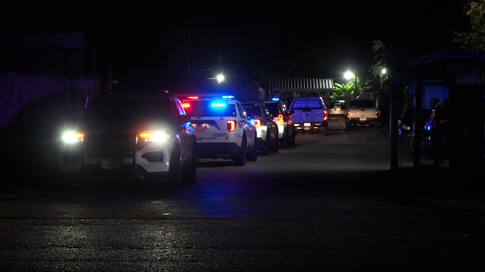 HCSO searching for gunman after man found shot to death at north Harris ...