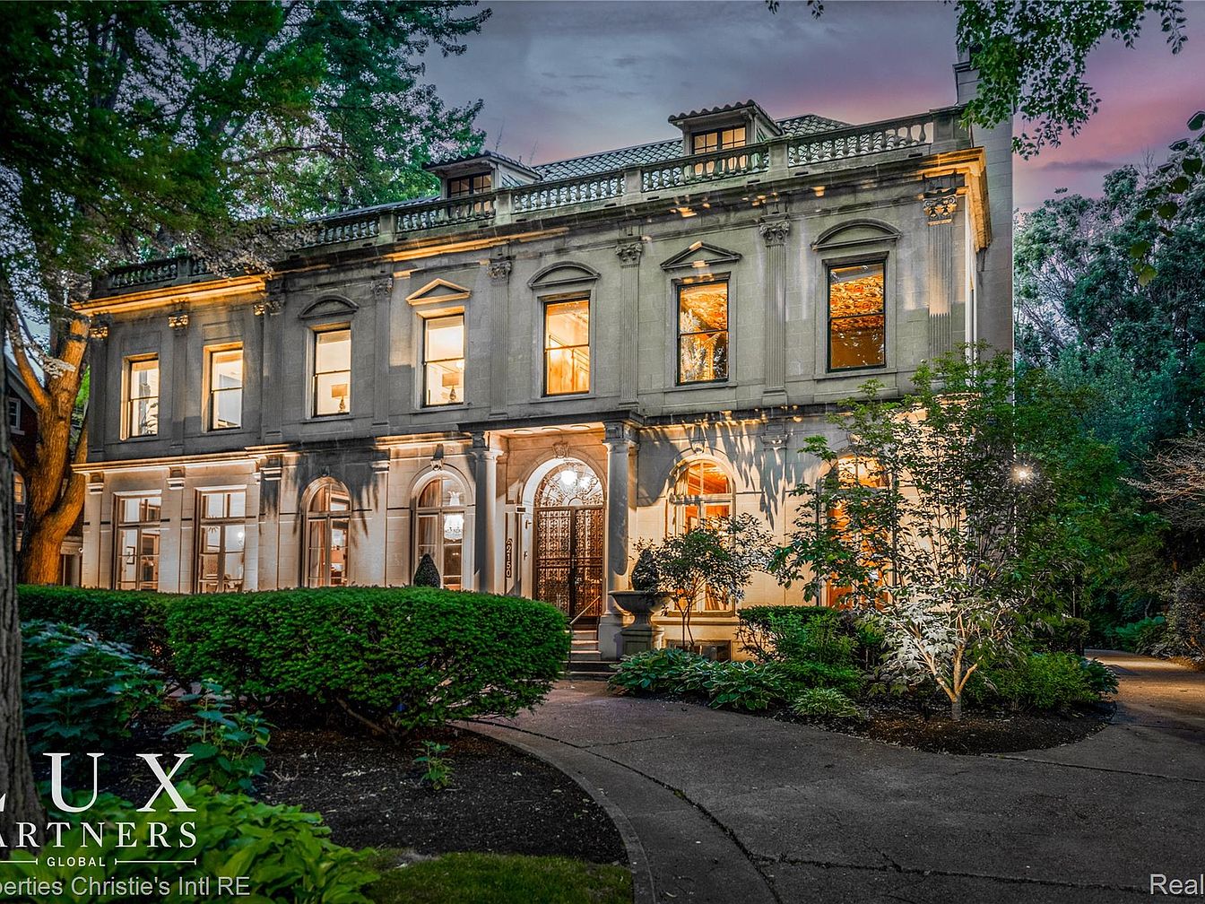Legendary 1915 Neo-Renaissance Mansion in Detroit, Michigan, with Mint ...