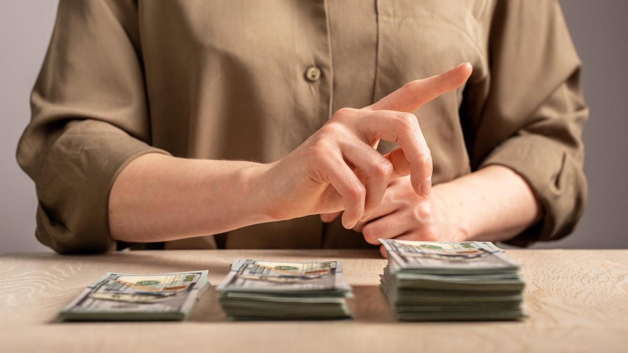 Do Americans really need more than $112,000 to feel middle class?