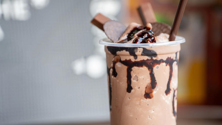 Best Fast Food Chocolate Milkshakes To Try
