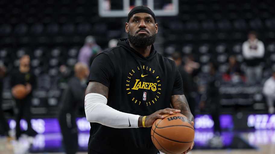Utah Jazz Could Face LeBron James in His Season Debut