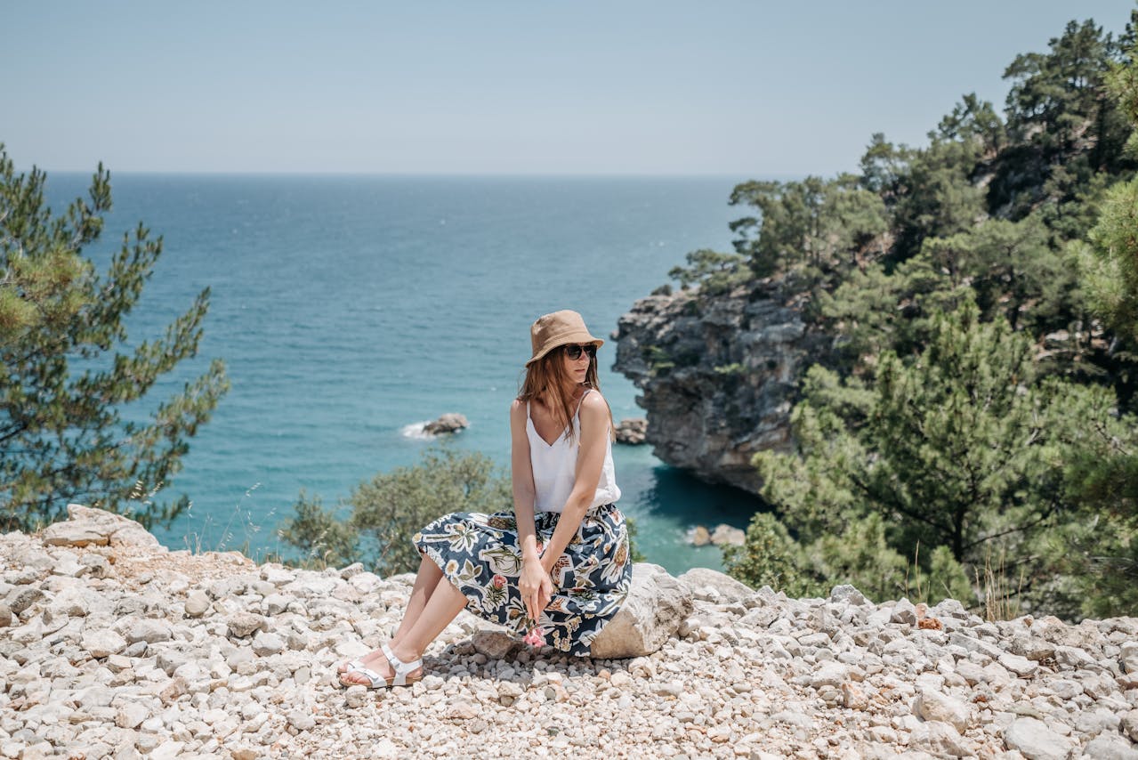 8 Reasons Solo Travel for Women Is Exploding