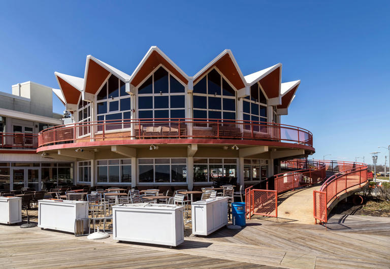 Vintage Menus Reveal What Dining Out Was Like in the 1950s