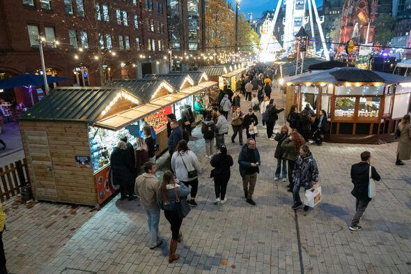 Britain's Christmas markets: Festive fun or seasonal rip off?
