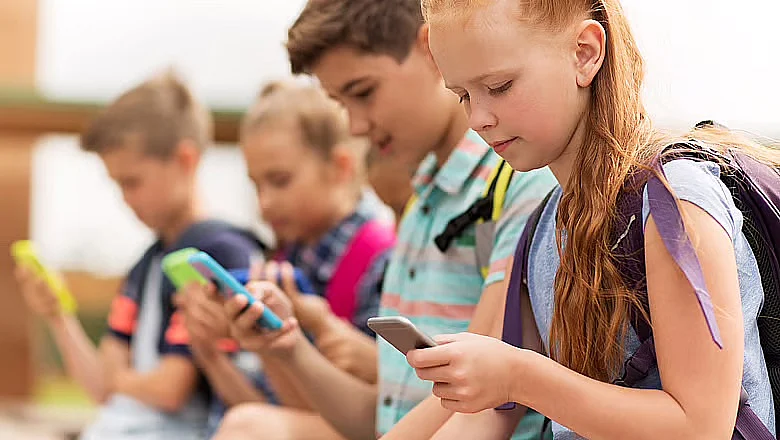 UAE: Parents can set kids' spending limit, restrict buying categories ...