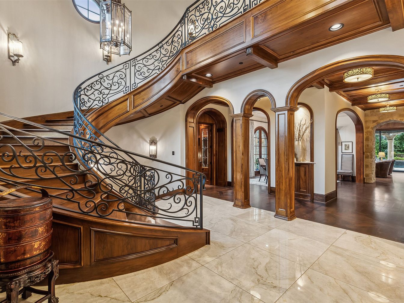 $10M Majestic European-Style Family Estate in Texas with 6 Bedrooms ...