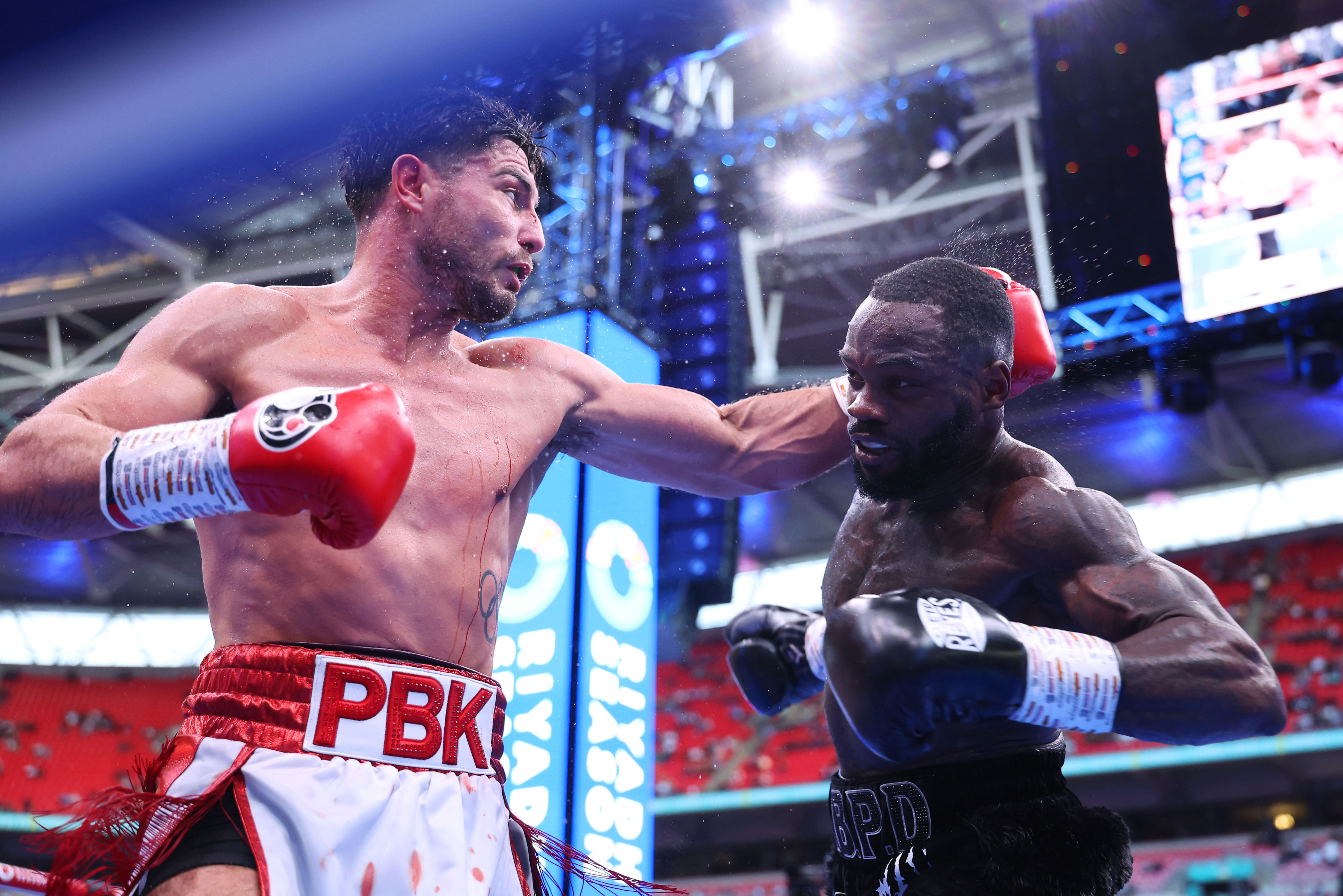 Sam Gilley v Ishmael Davis: Leeds boxer feels he is 'owed a belt' ahead ...