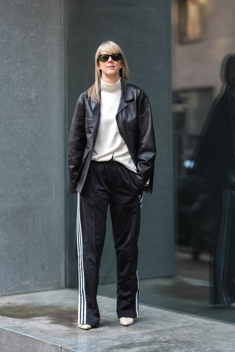 Come indossare i pantaloni della tuta a qualsiasi età: 7 outfit ...