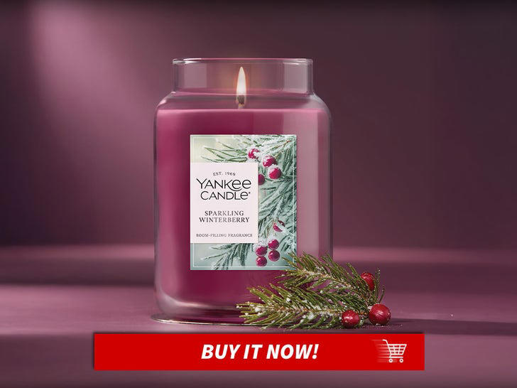 Black Friday Deals on Yankee Candle -- Up to 40% Off Holiday Scents!