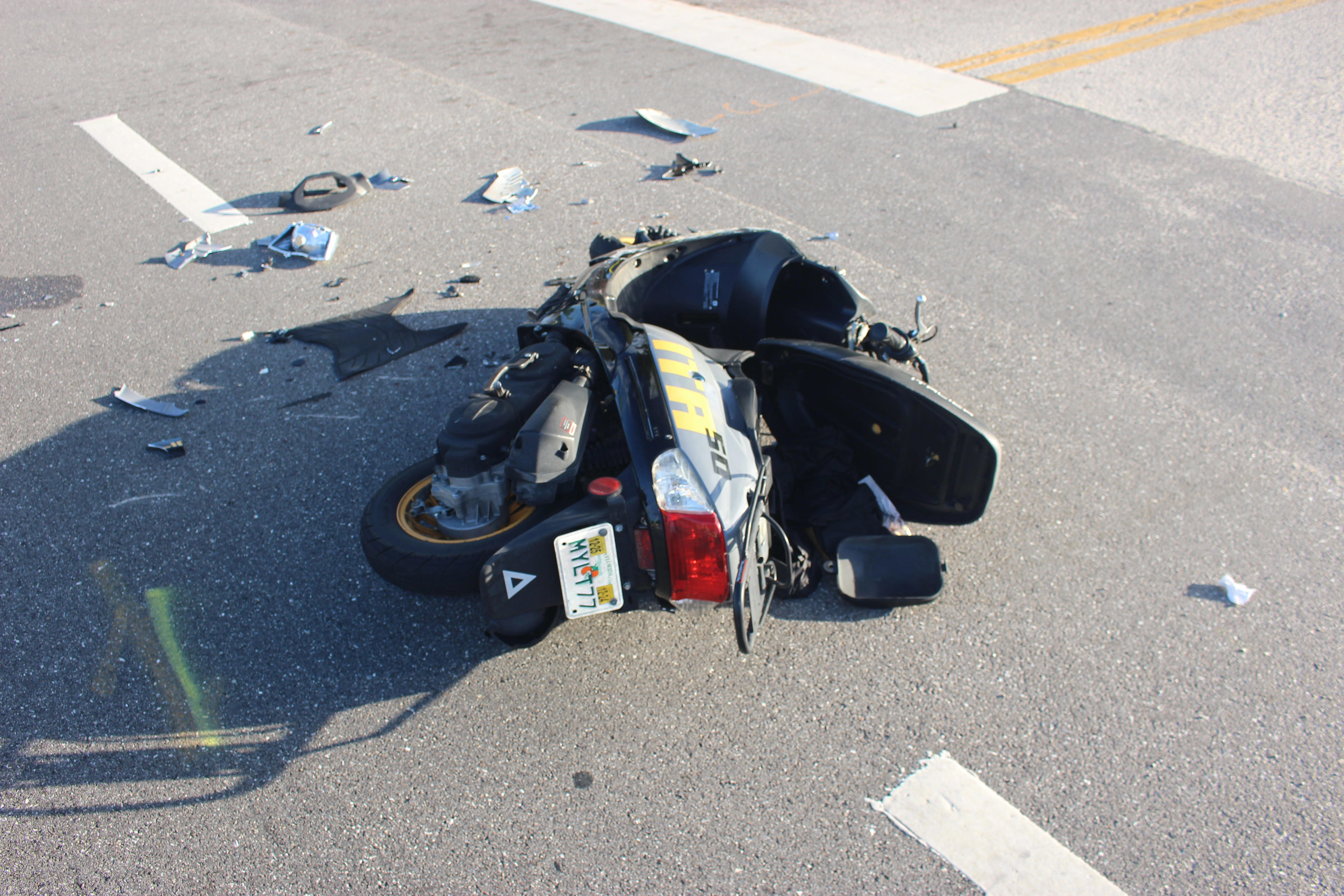 Man, 29, killed in motor scooter crash in Riviera Beach