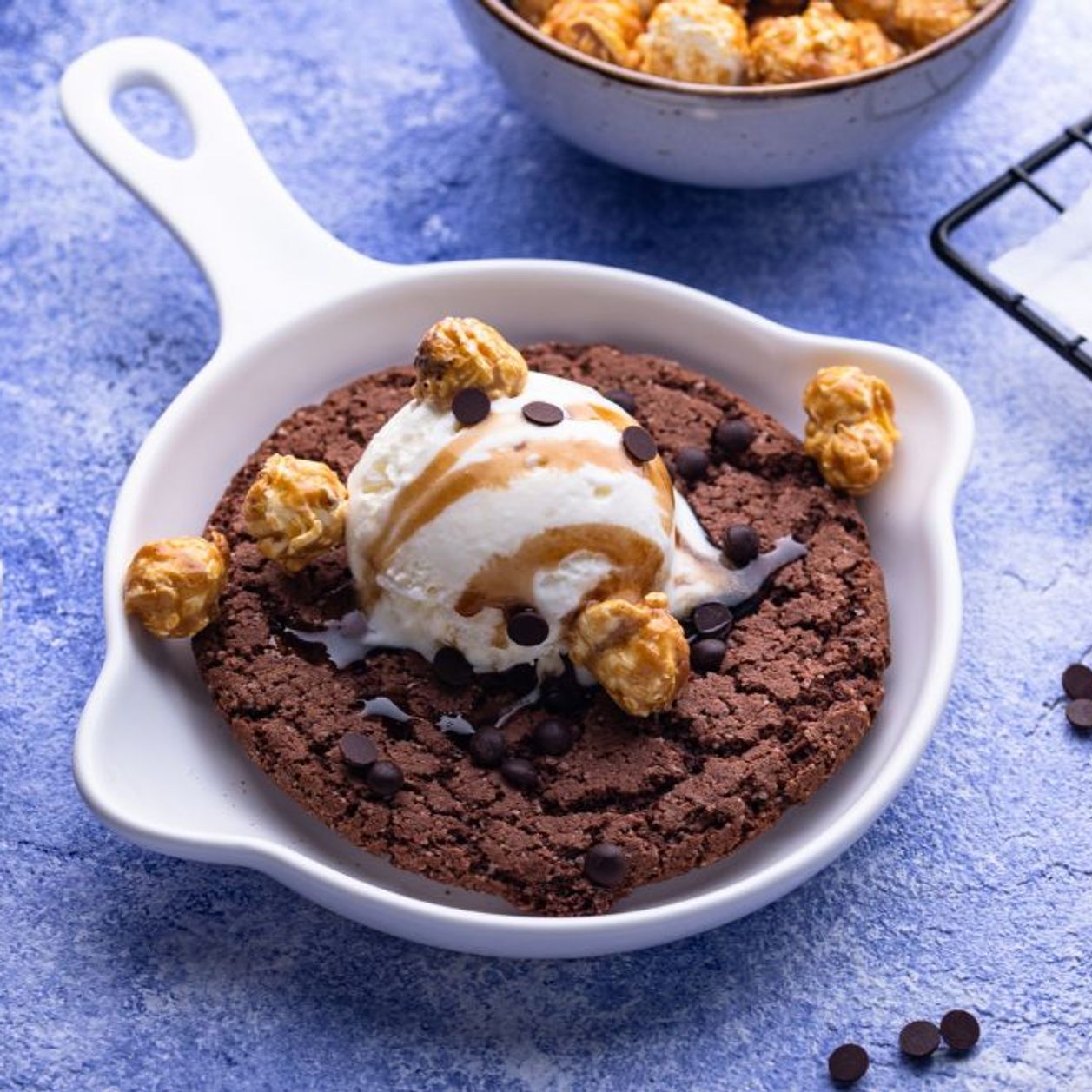 Ce cookie géant aux poires caramélisées de Cyril Lignac est parfait ...