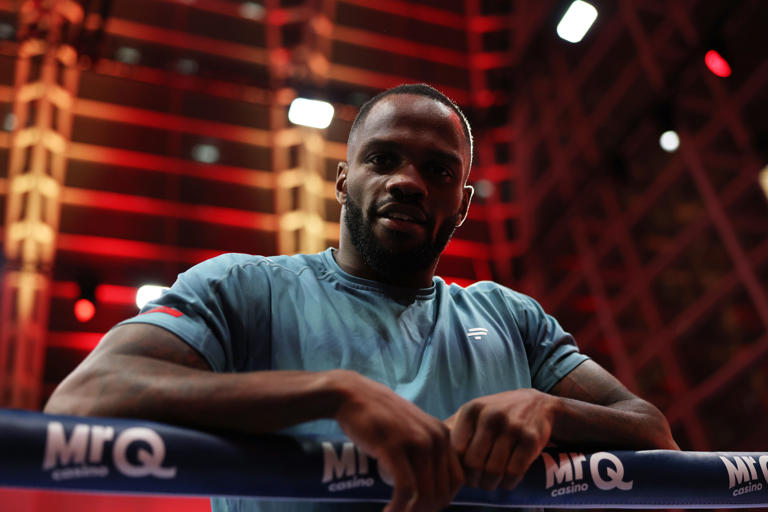 Who is Ishmael Davis? Get to know the Leeds boxer fighting on Chris ...