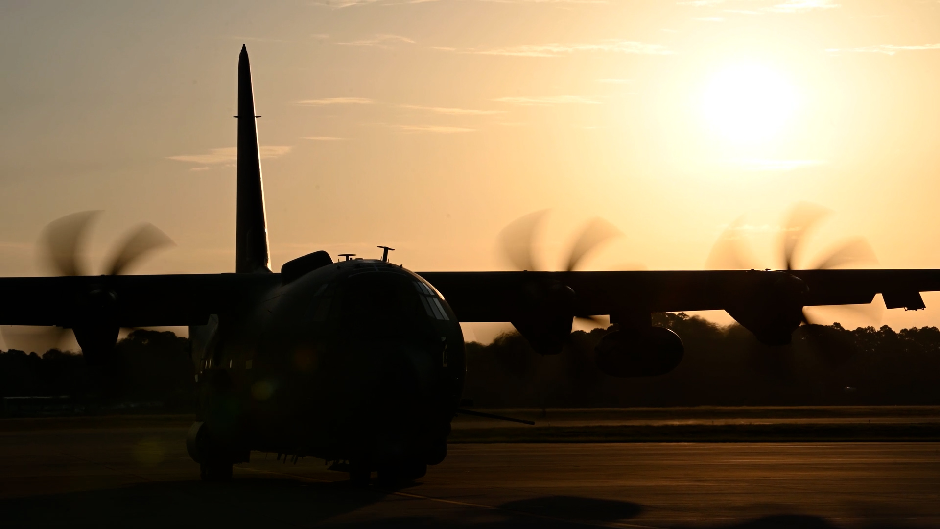 AC-130J Ghostrider pronto al decollo