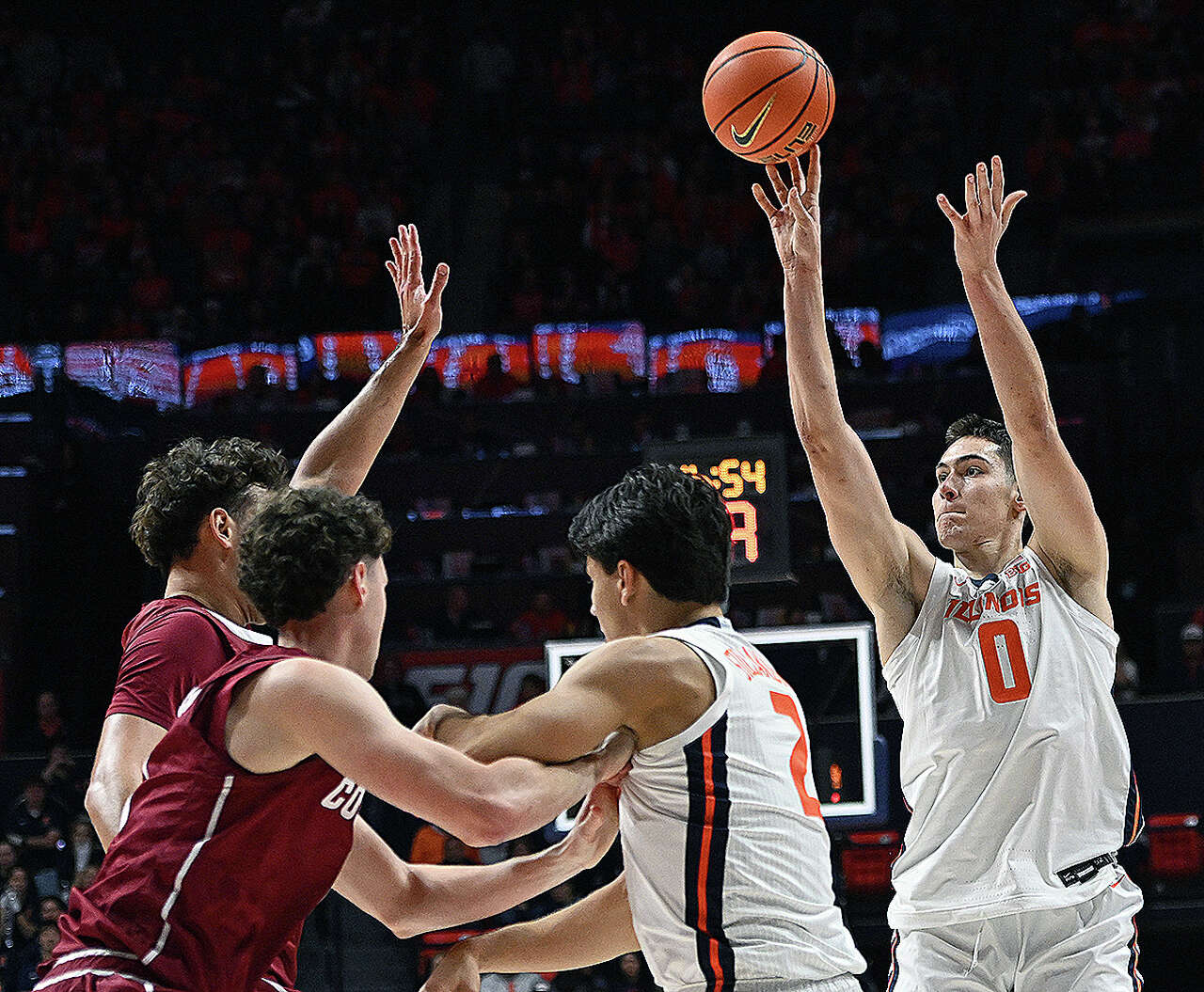 'Just dominant': Mirkovic’s record-setting night lifts Illini over Colgate