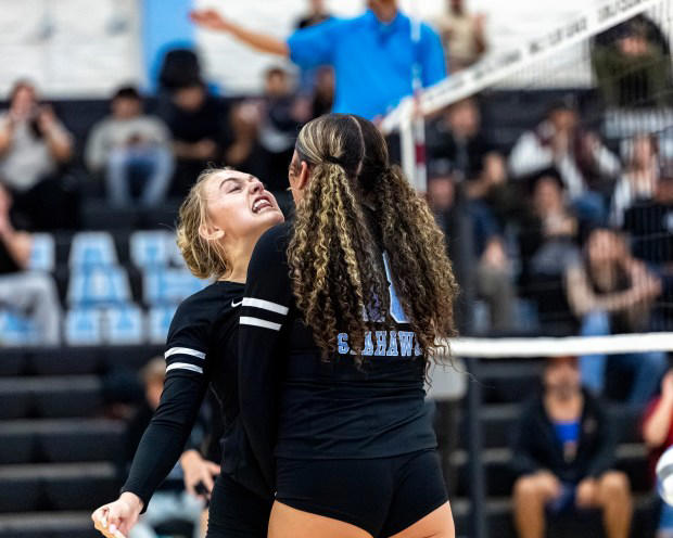 Cabrillo women’s volleyball ties for second in conference, awaits ...