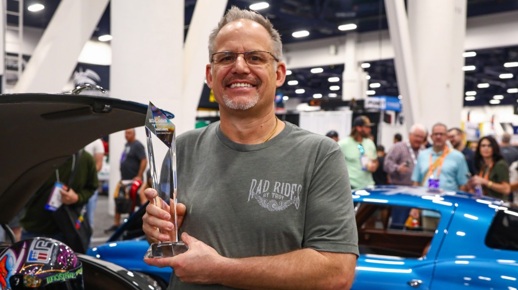 “Fenderless” 1936 Ford Roadster Crowned 2025 SEMA Battle of the ...