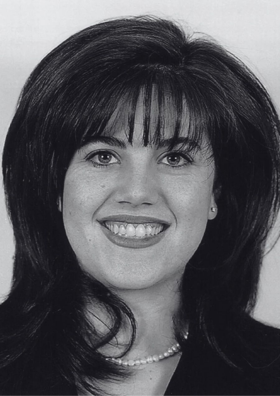 La primera reunión entre Monica Lewinsky y Bill Clinton en la Casa ...