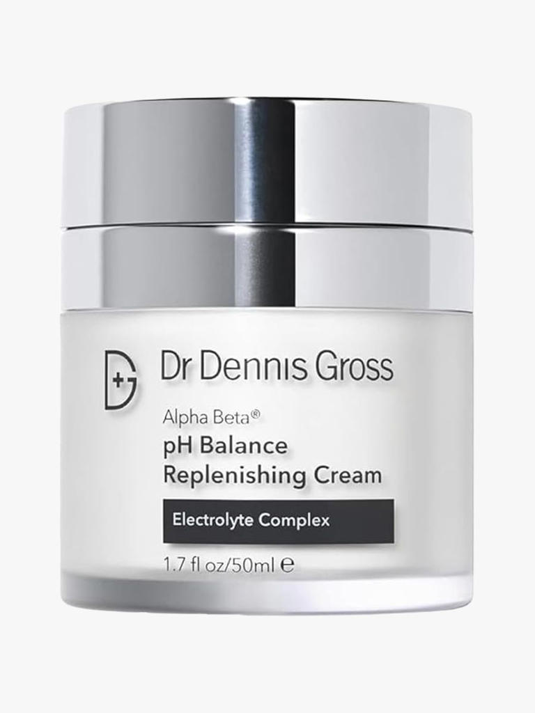 7 Best Moisturizers for Breakout-Prone Skin That Hydrate Without ...