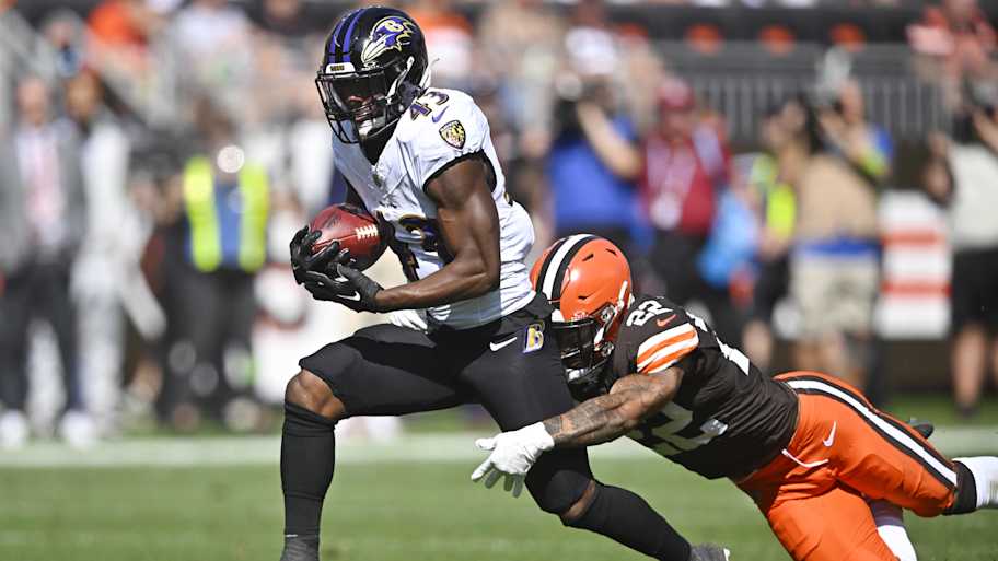 Ravens Lose Two Underrated Offensive Weapons for Browns Game