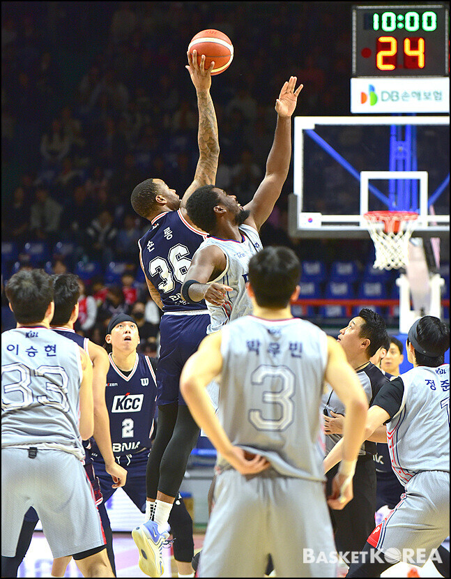 [BK포토화보] 부산 KCC VS 울산 현대모비스 경기모습