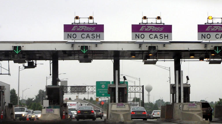 Drivers Hit With Toll Bills for Trips They Never Took as License Plate ...