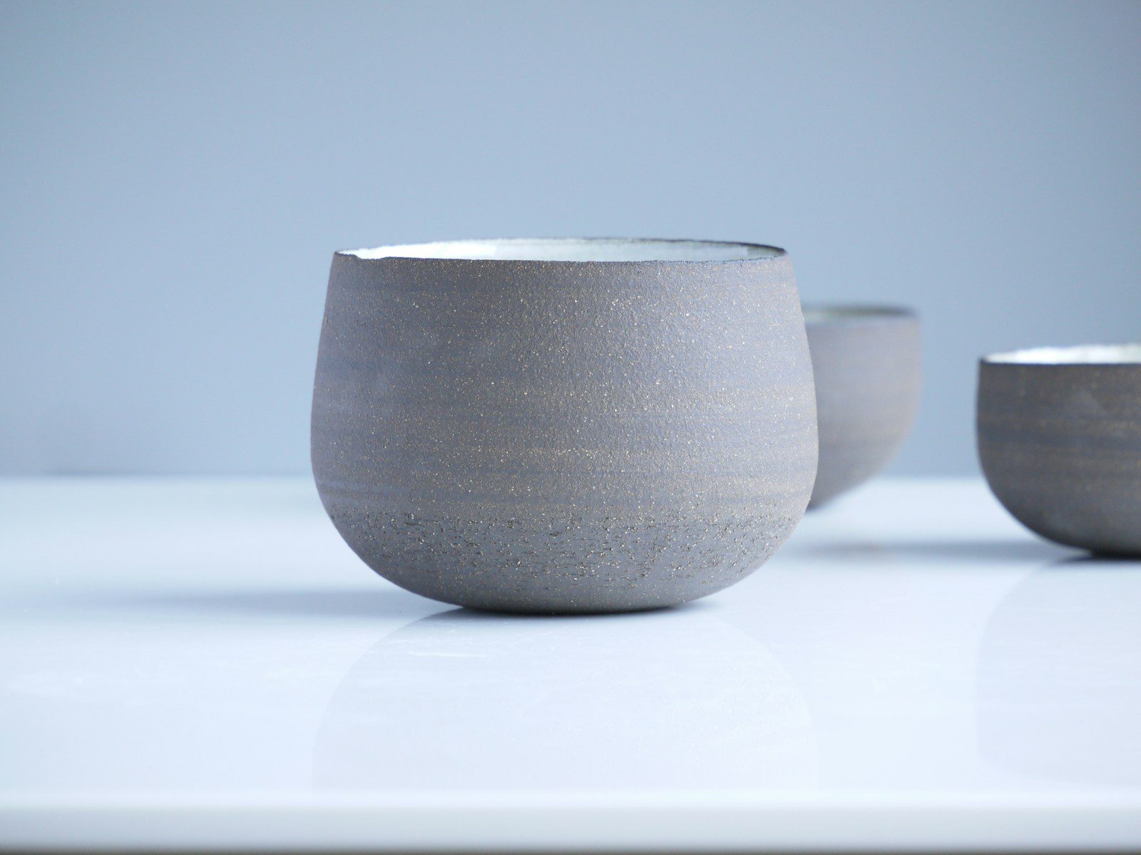 5 Old Crocks That Could Be Worth Hundreds