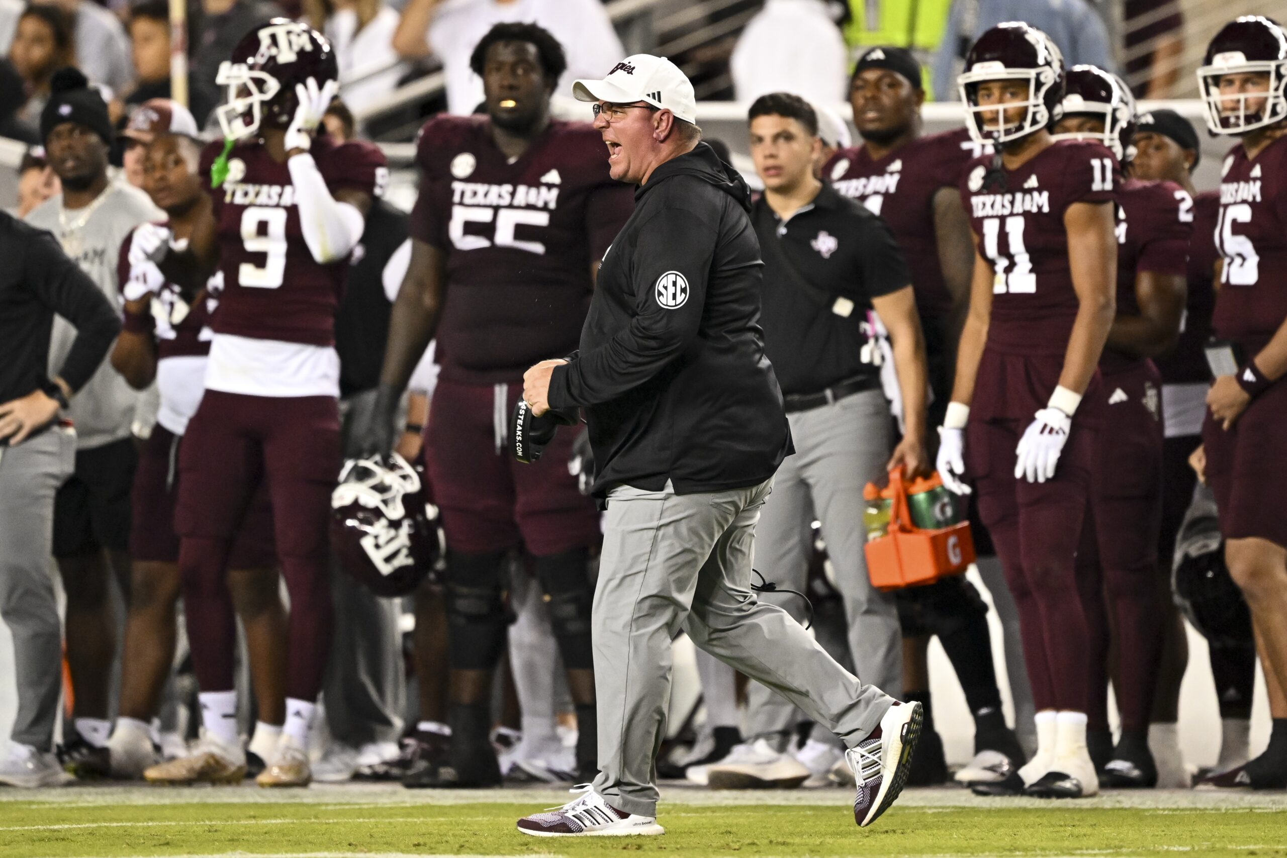 College football insider reveals massive Mike Elko extension with Texas A&M