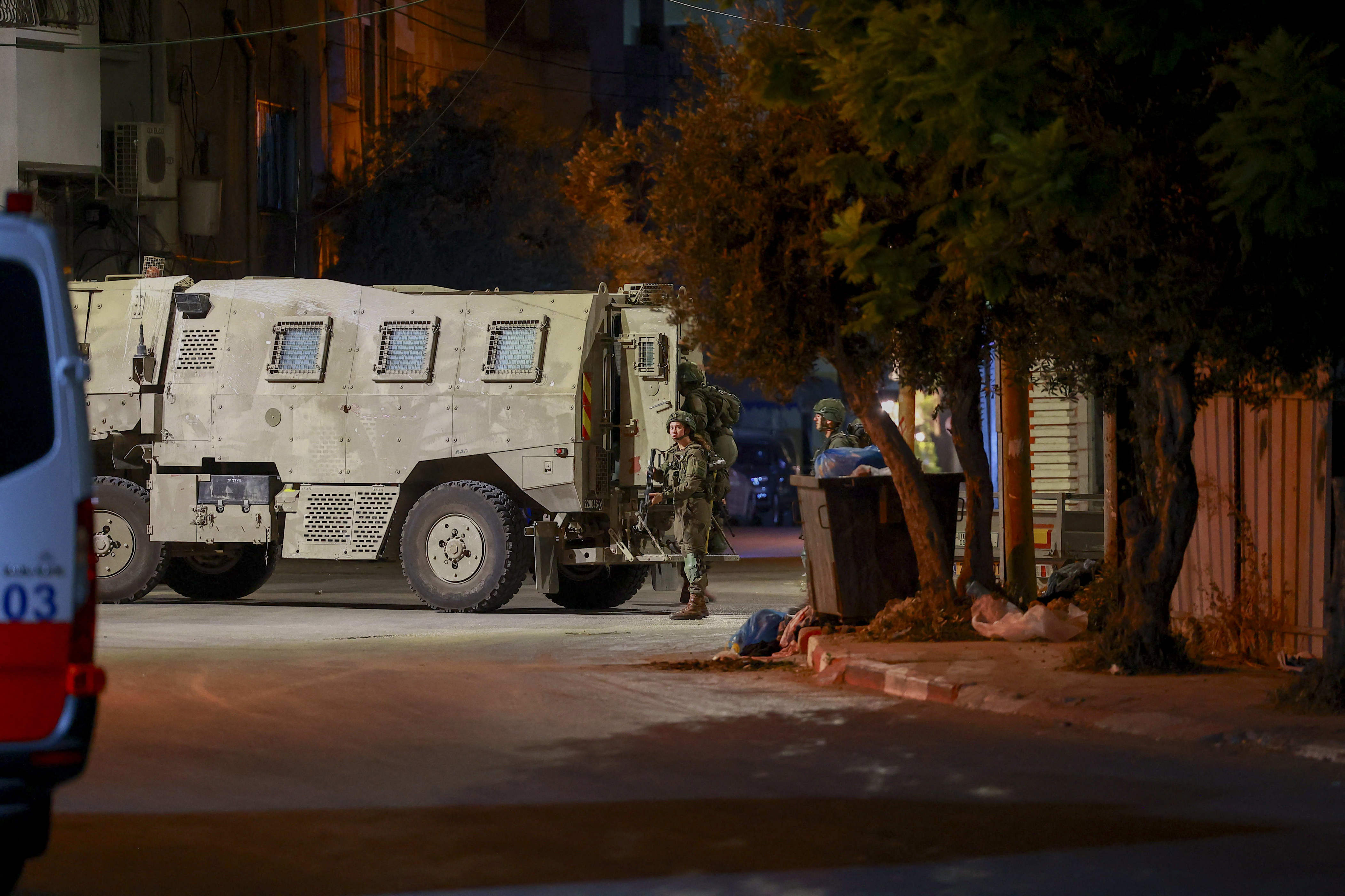 Security forces arrest terror suspects, seize weapons in undercover ...