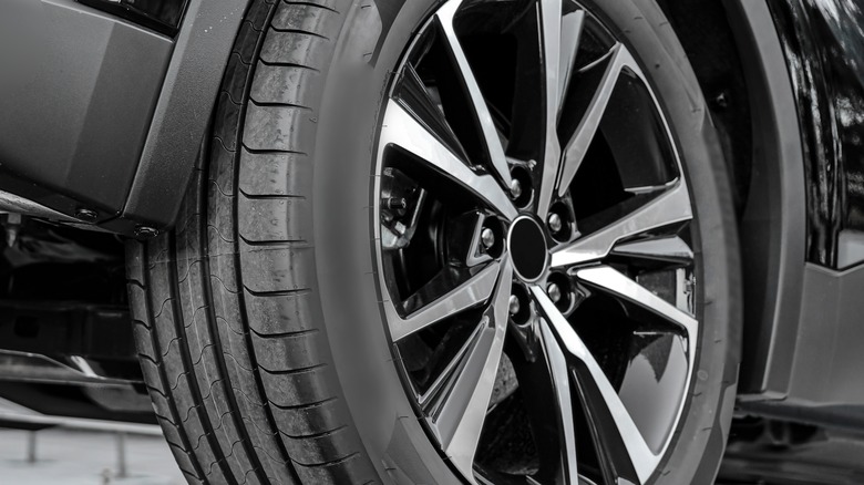 How To Clean Your Alloy Wheels & Make Them Look New Again