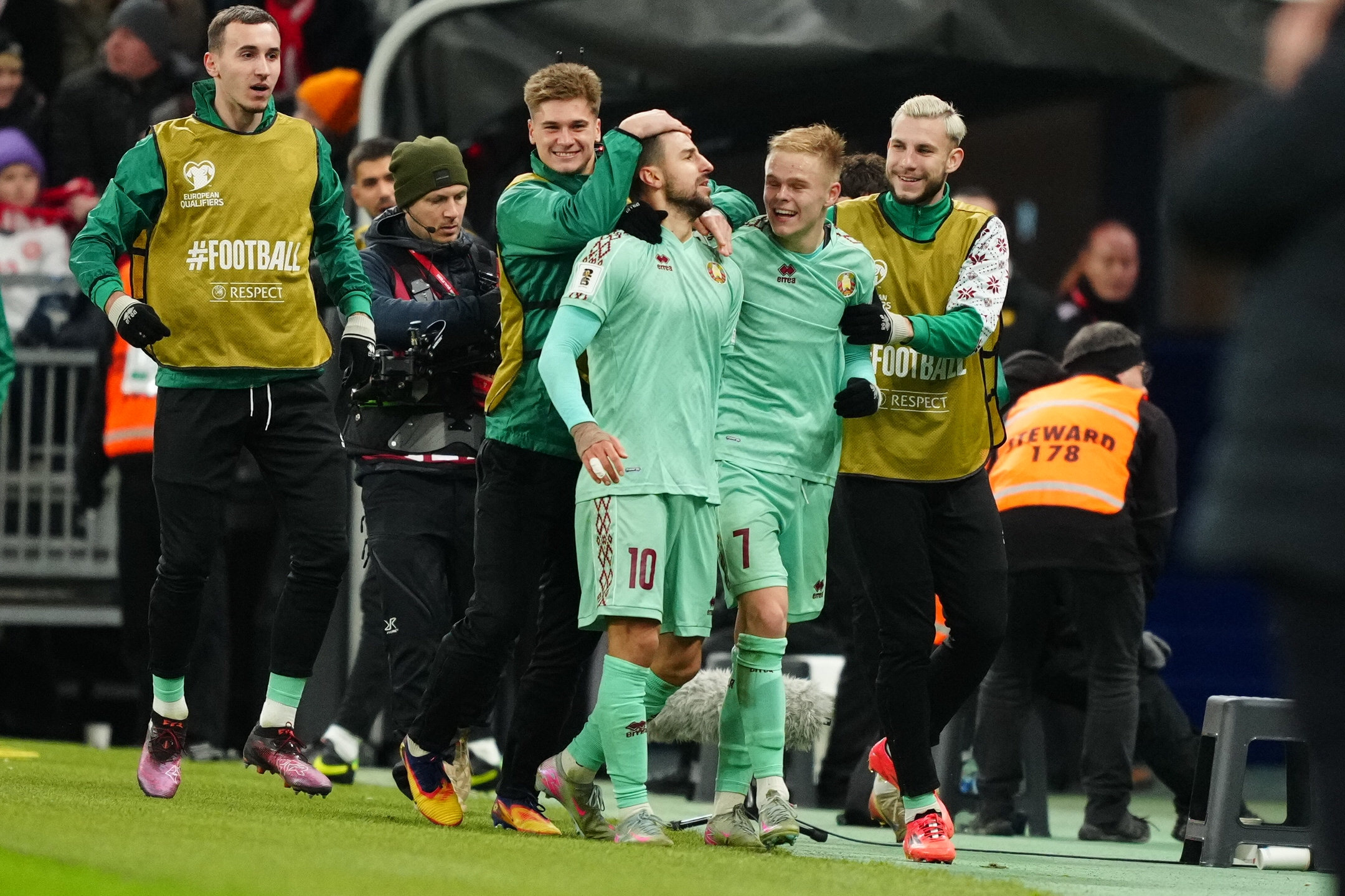 Belarus-træner er lykkelig for point efter lang rejse