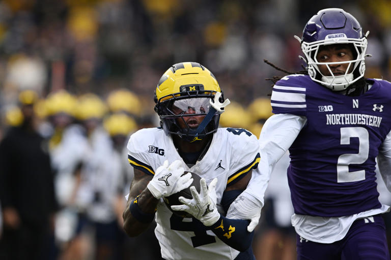 Zvada's 31-yard field goal as time expires lifts No. 18 Michigan over ...