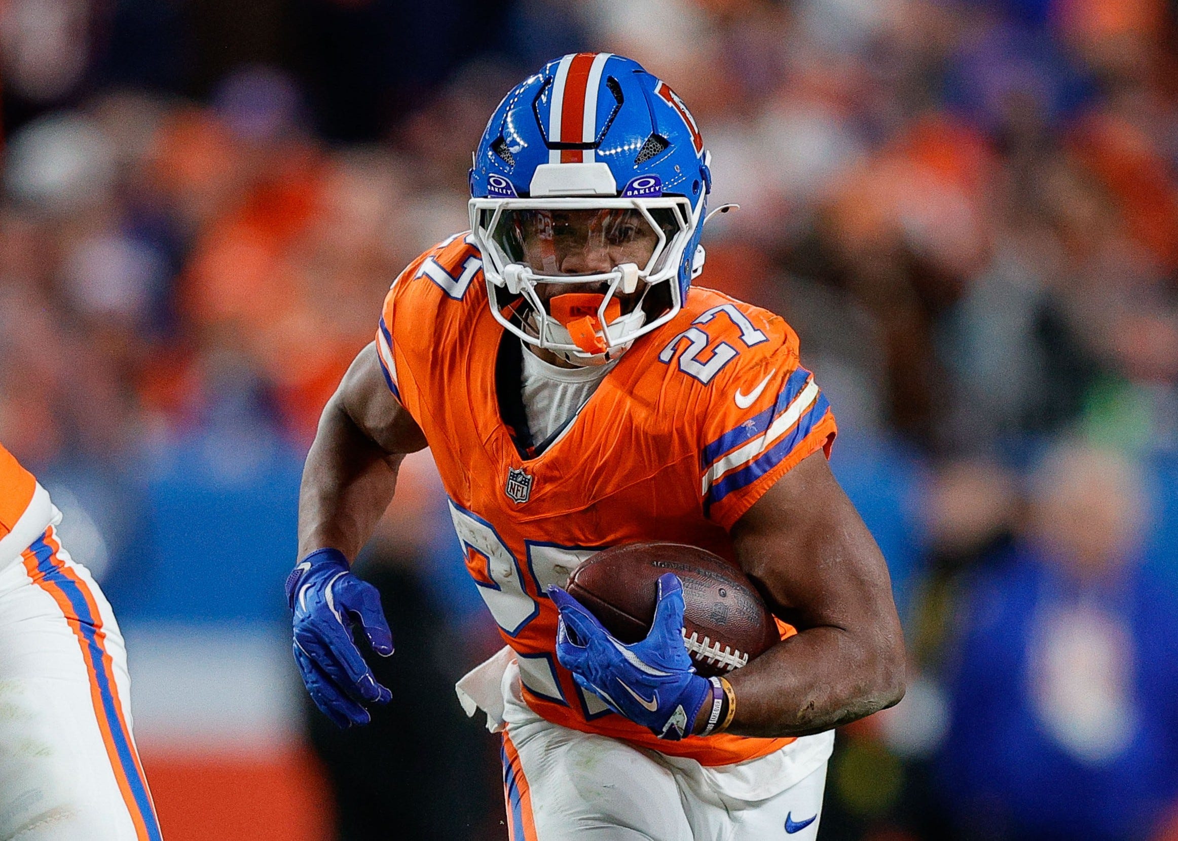 Broncos make IR decision on J.K. Dobbins