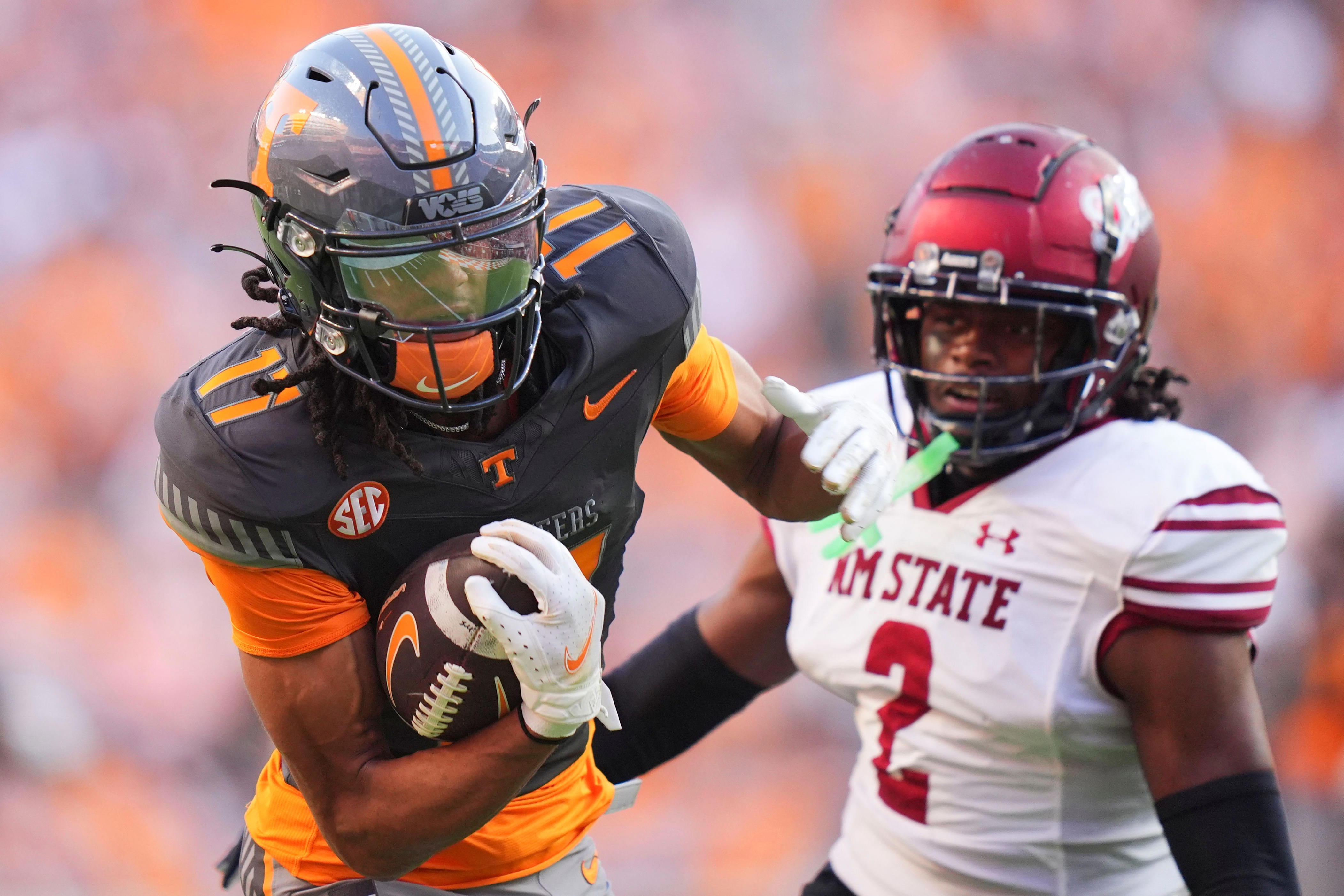 Tennessee football RB Peyton Lewis on injury report vs Vanderbilt