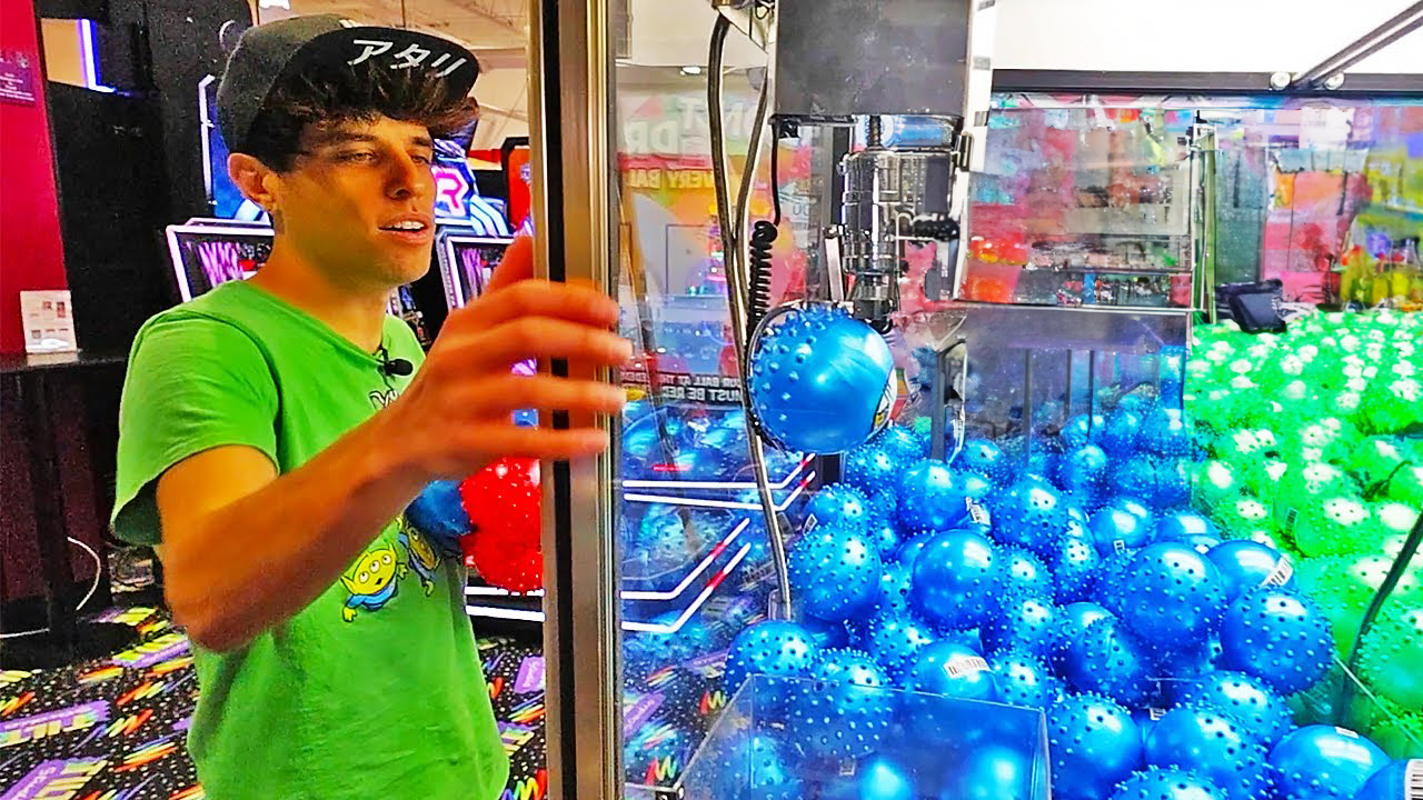 Winning 1,000 tickets on a claw machine jackpot