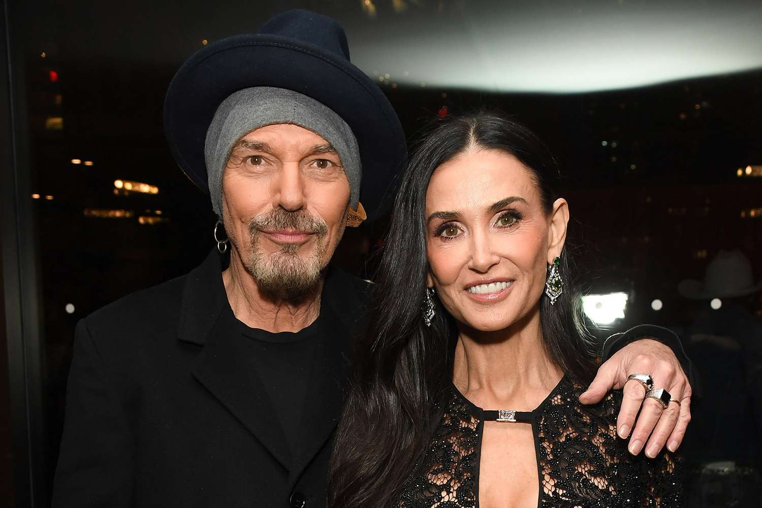 Billy Bob Thornton Recalls Bonding with 'Amazing' Demi Moore While ...