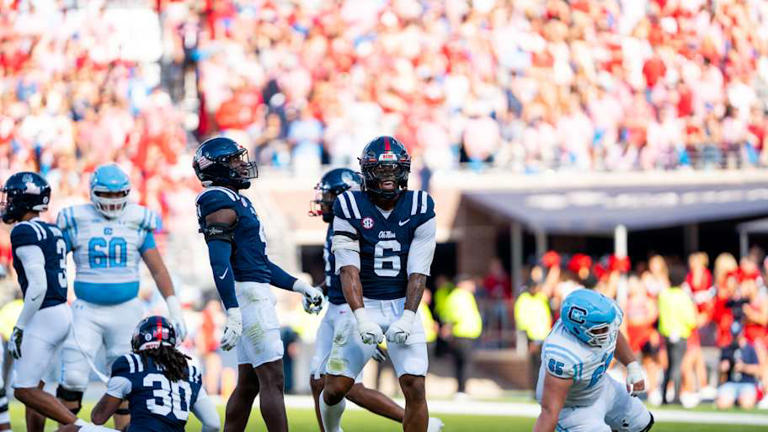 How It Happened: Ole Miss Football Takes Down Florida Gators in 34-24 ...