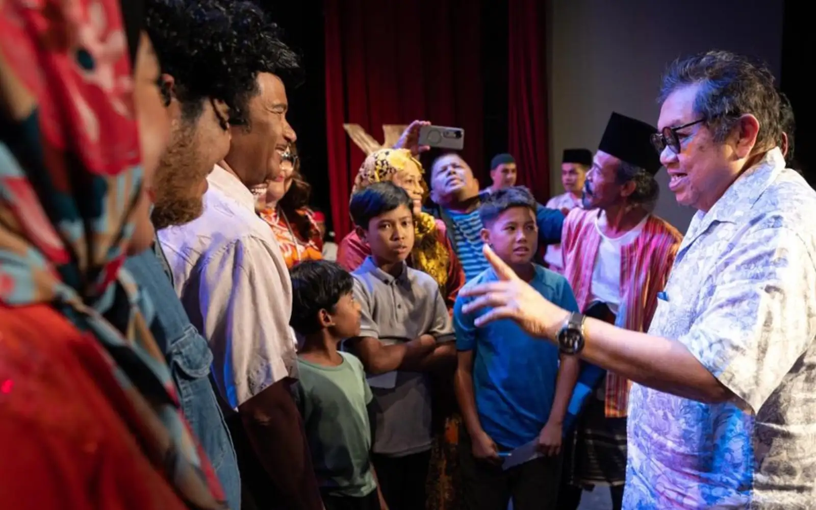 Lat gives his blessing for creatives to freely adapt ‘Kampung Boy’