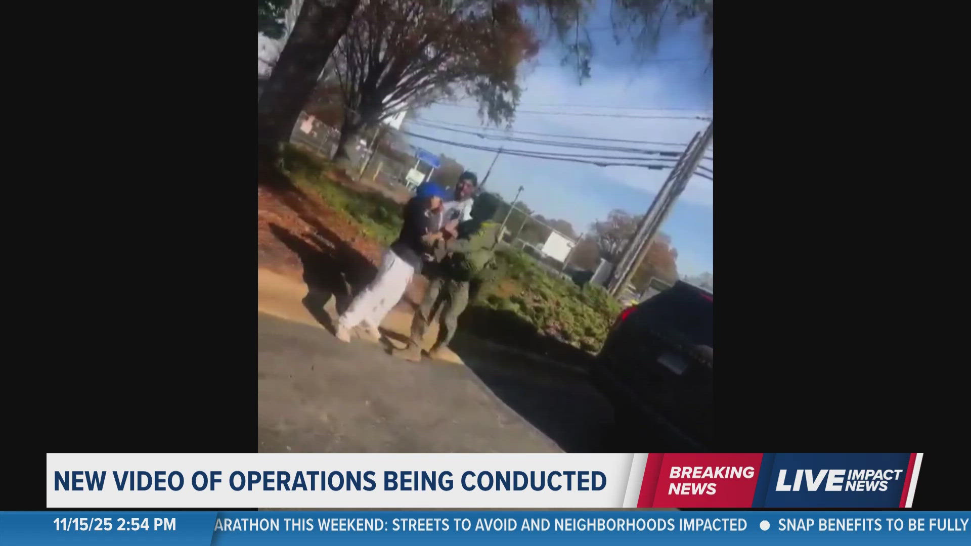 "I'm a U.S. citizen!" | Video shows Border Patrol agent grab, handcuff ...