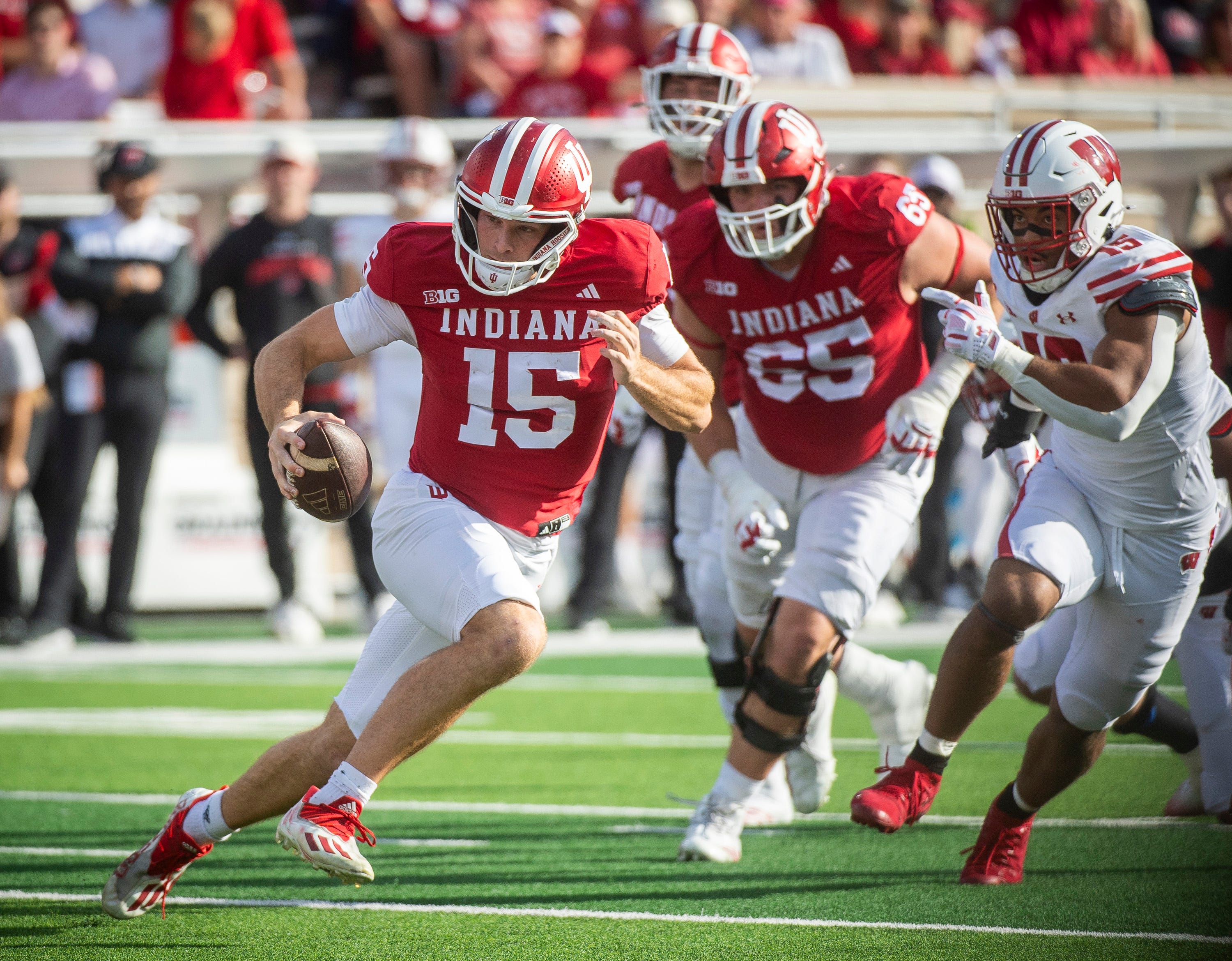 ESPN's latest NFL mock draft projects this Titans-Jets trade. Would you ...