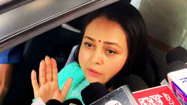 'Ask Tejashwi, Sanjay Yadav...': Rohini Acharya quits politics, disowns ...