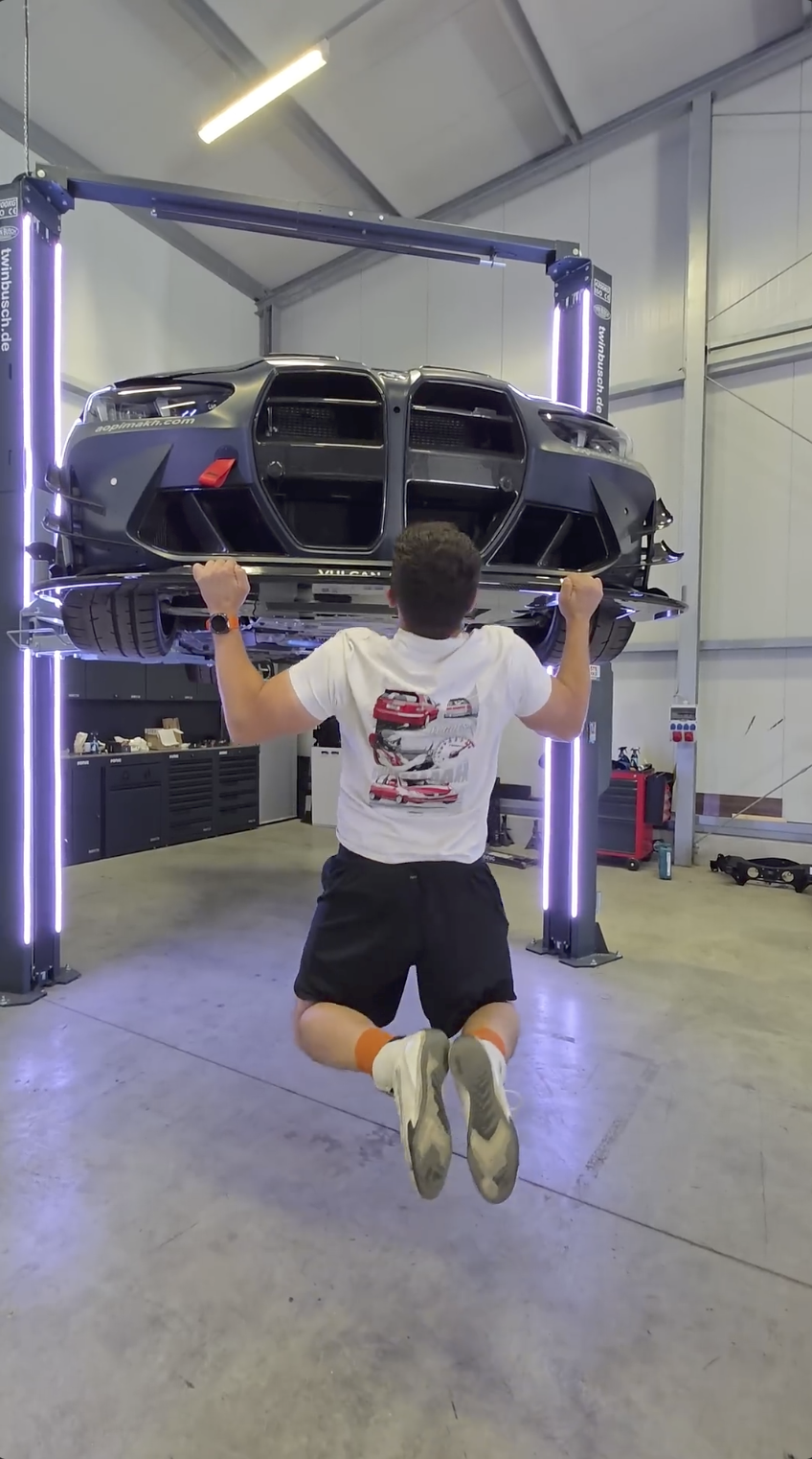 Strongest Splitter Ever? Pull-Up Test on Racecar