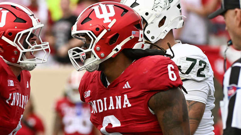 Indiana Football's Mikail Kamara Has Battled 'Lingering' Shoulder Injury