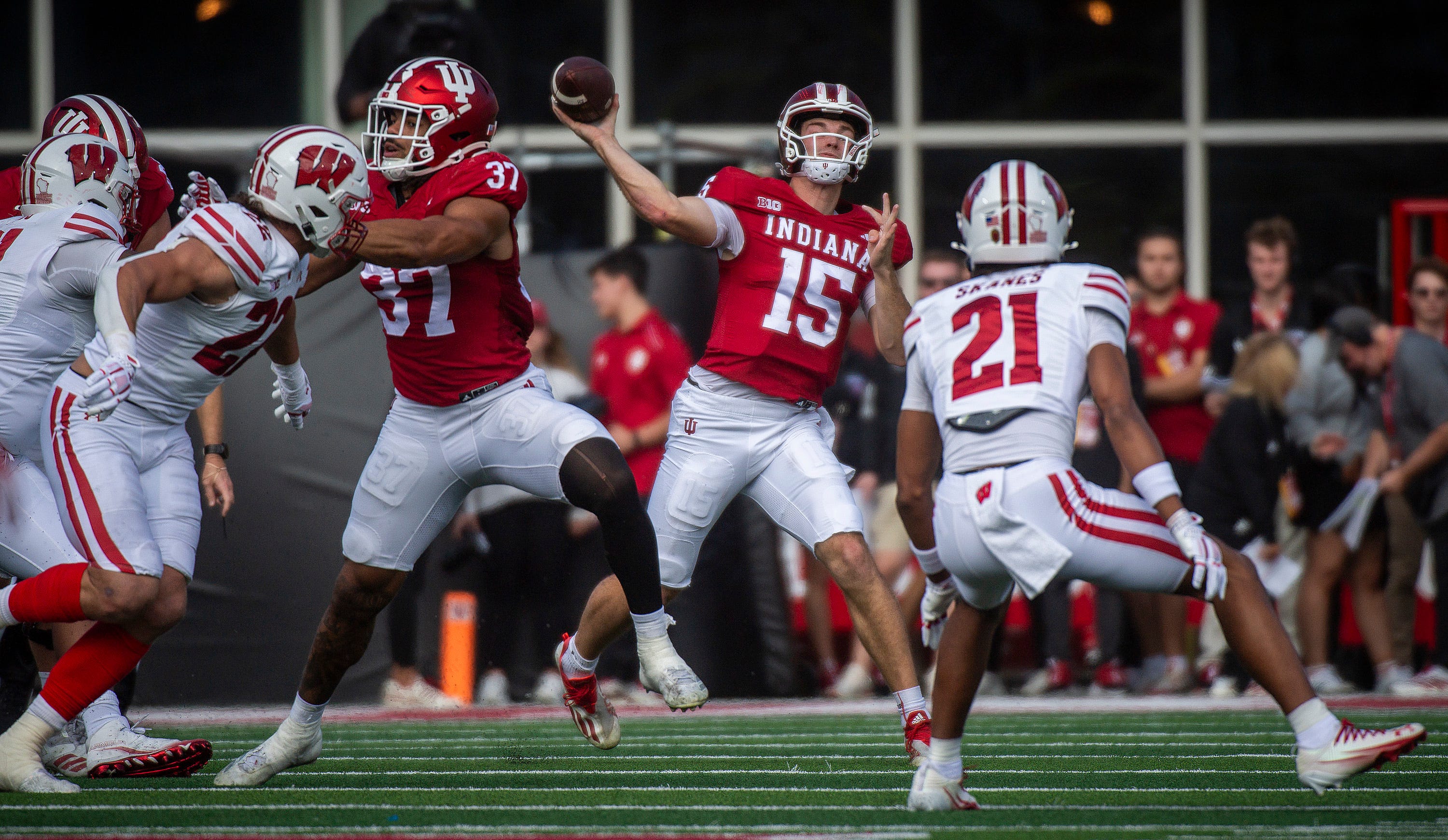 Indiana football is off to its best start in program history, where is ...