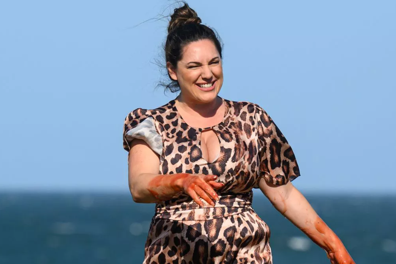 Kelly Brook begs I'm A Celeb viewers to accept her curves after horror ...