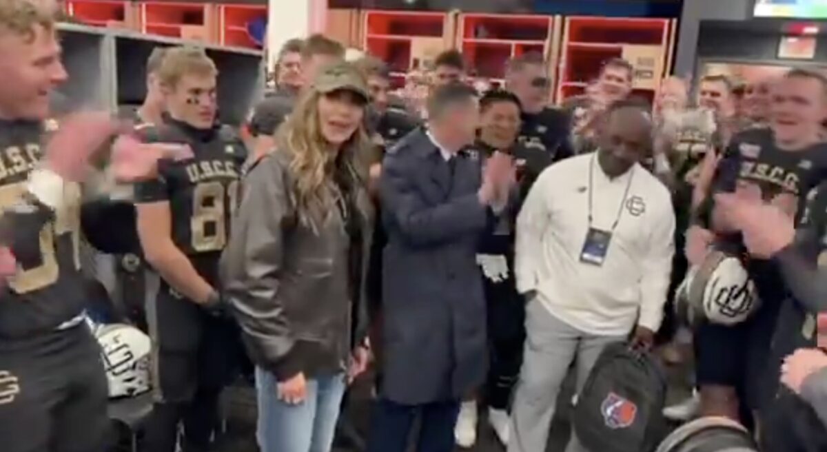 ‘Once More Into The Fray’: Kristi Noem Treats The US Coast Guard ...