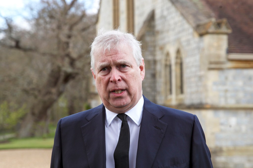 Epstein called then-Prince Andrew ‘great fun,’ urged pal to meet him at ...