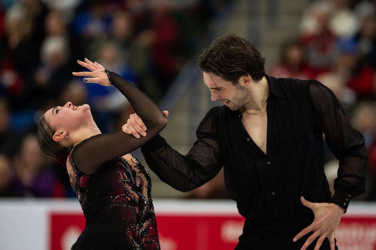 Canada’s Kelly Ann Laurin, Loucas Éthier earn bronze in Skate America ...