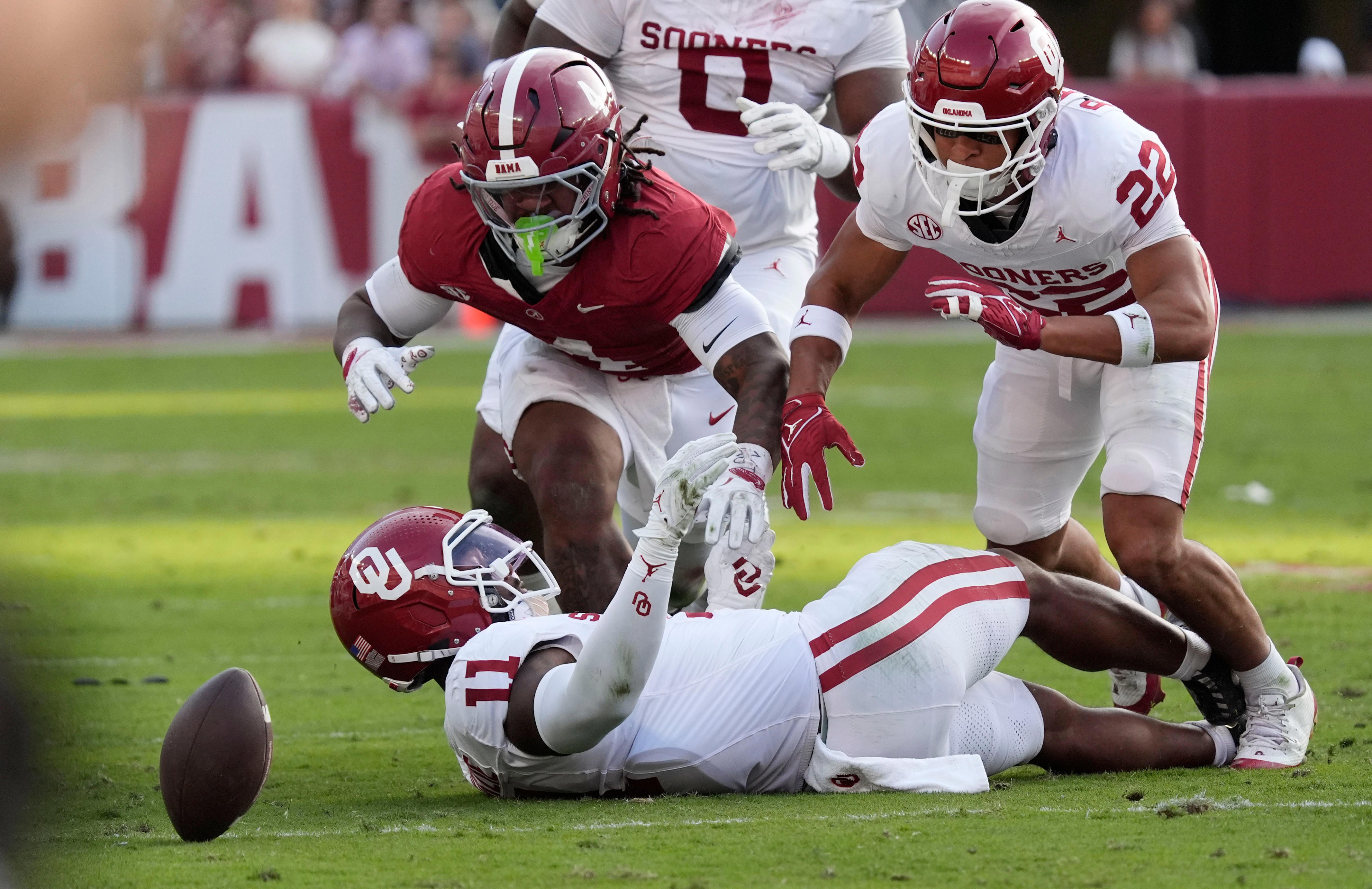 Alabama football falls to Oklahoma in first home loss since 2023: Score ...