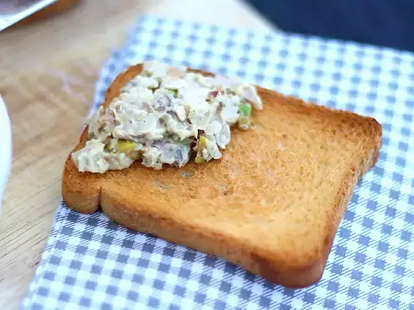 Rillettes de poulet moutarde pistache